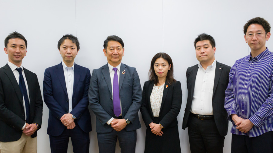 眠れる個人資産2,000兆円を動かす！ SMBC日興証券が取り組むデジタルを活用した投資知識向上施策とそれを担う社内人材育成 | ミエルカ導入事例